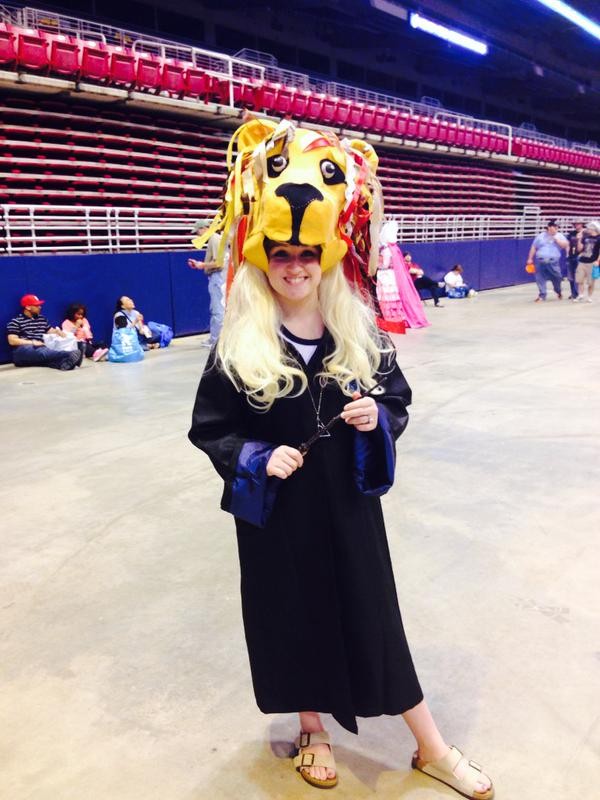Jaw-Dropping Costumes And Killer Cosplay: Wizard World St. Louis 2015 ...