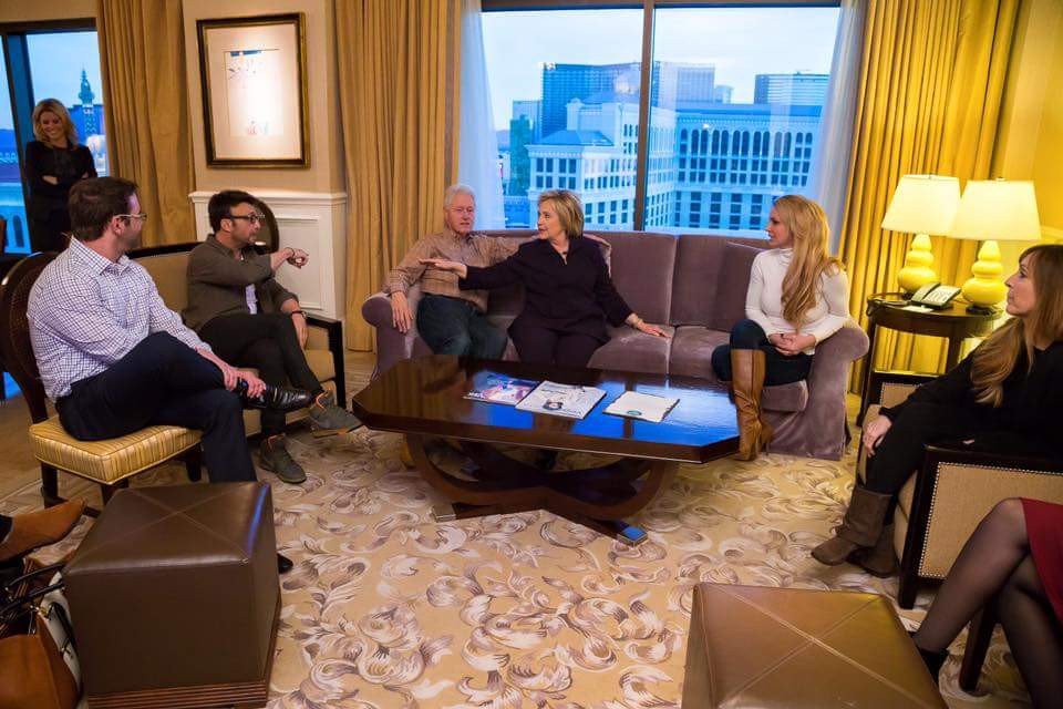 Britney Spears And Hillary Clinton Meet In Las Vegas - PopWrapped